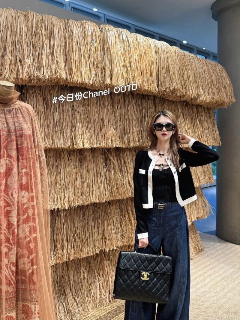 Factory-made Chanel Necklaces