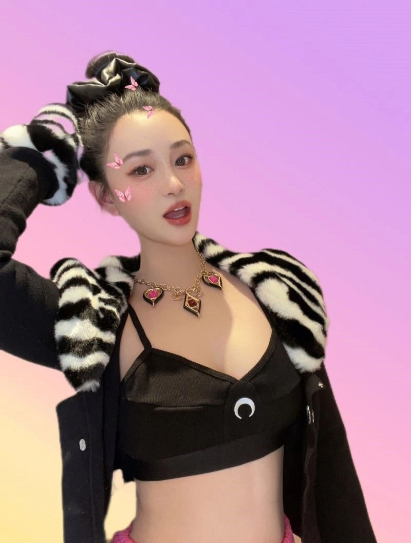 Cut-rate Chanel Necklaces