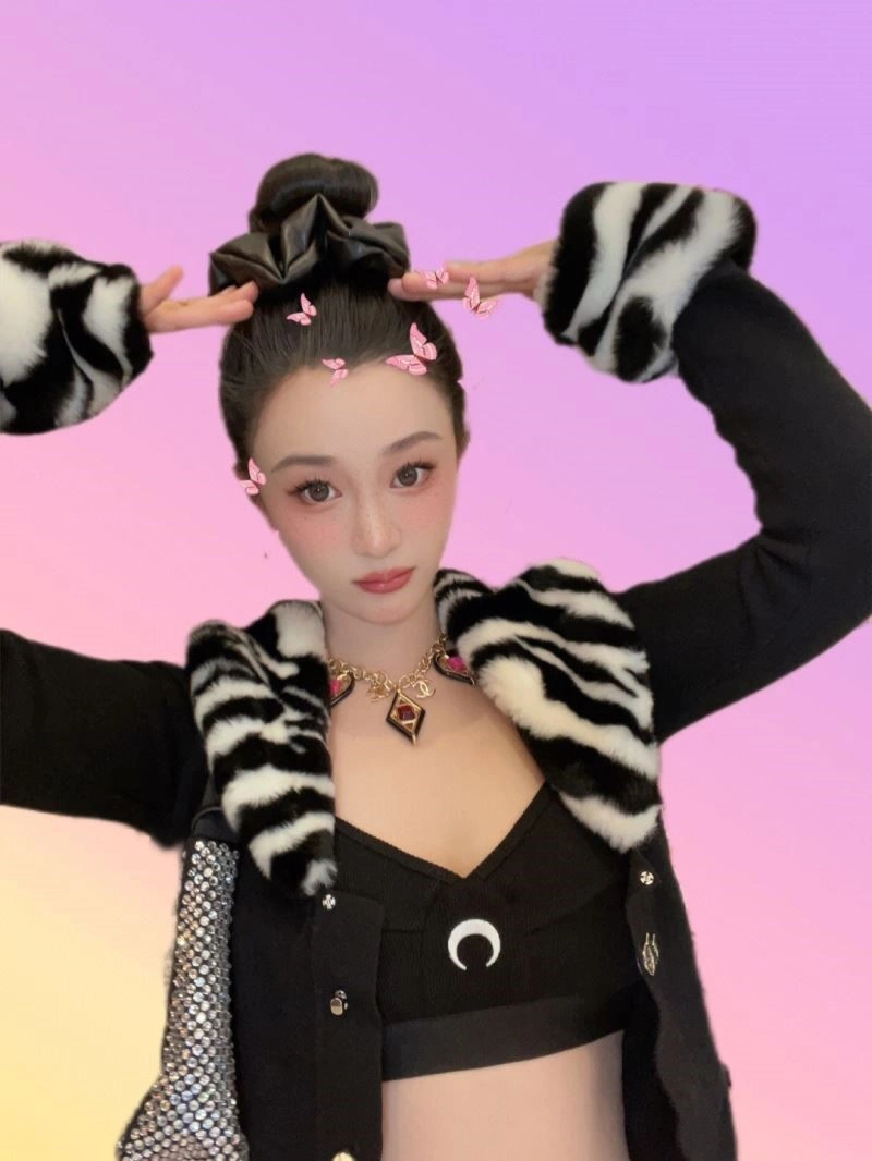 Cut-rate Chanel Necklaces