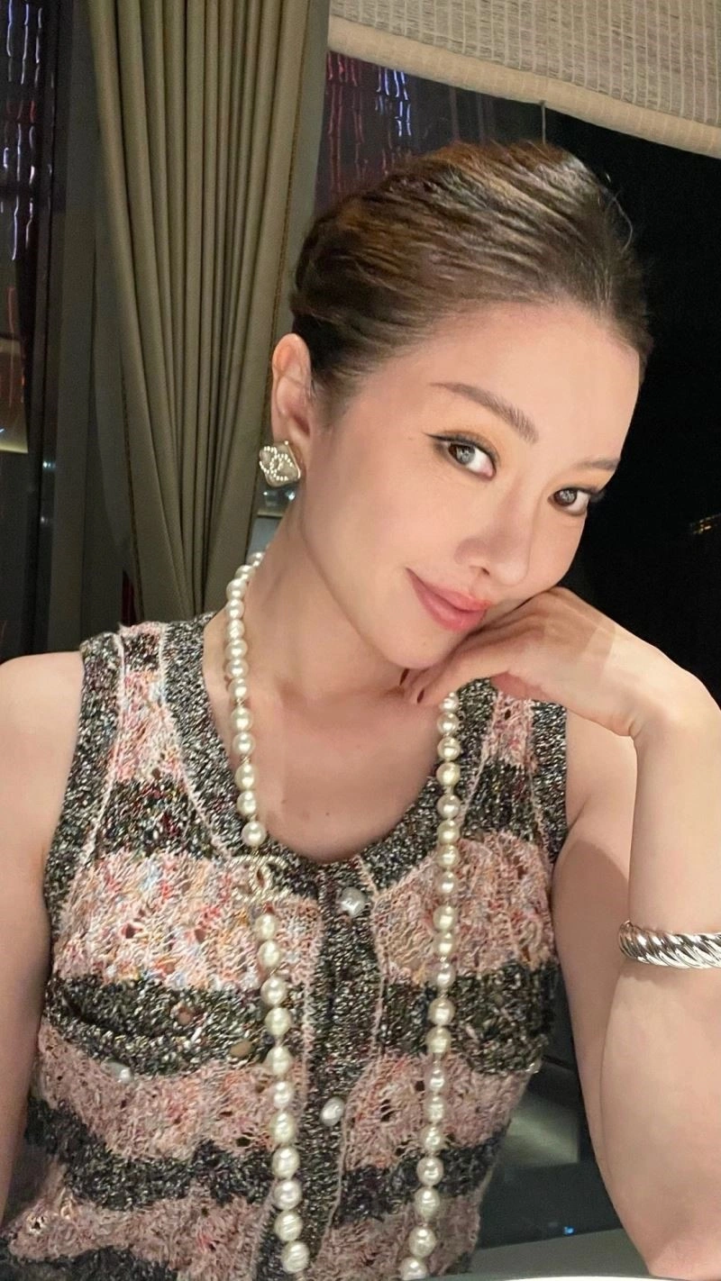 Official Chanel Necklaces