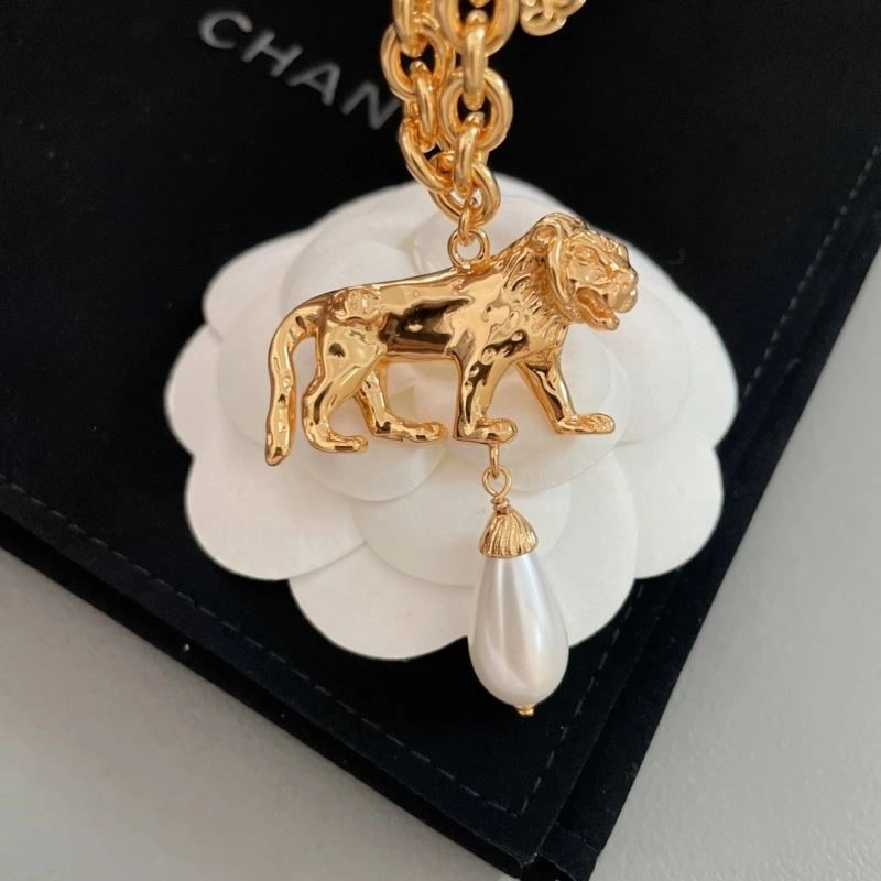 Brand-original Chanel Necklaces