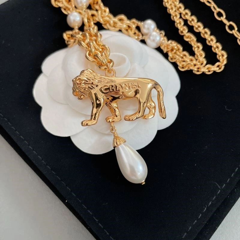 Brand-original Chanel Necklaces