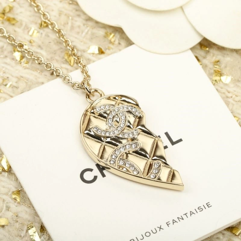 Exact replica Chanel Necklaces