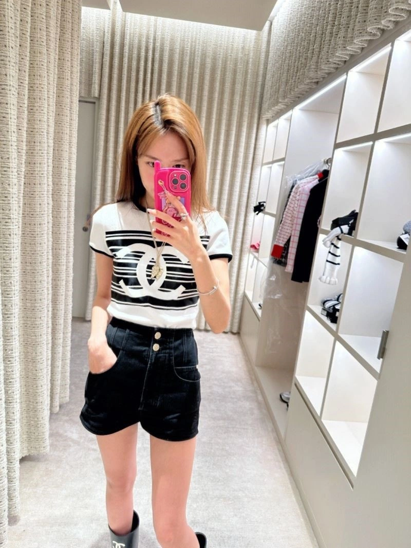 Exact replica Chanel Necklaces