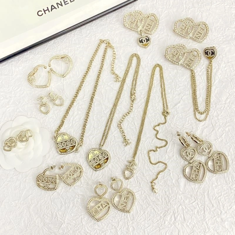 Economical Chanel Necklaces