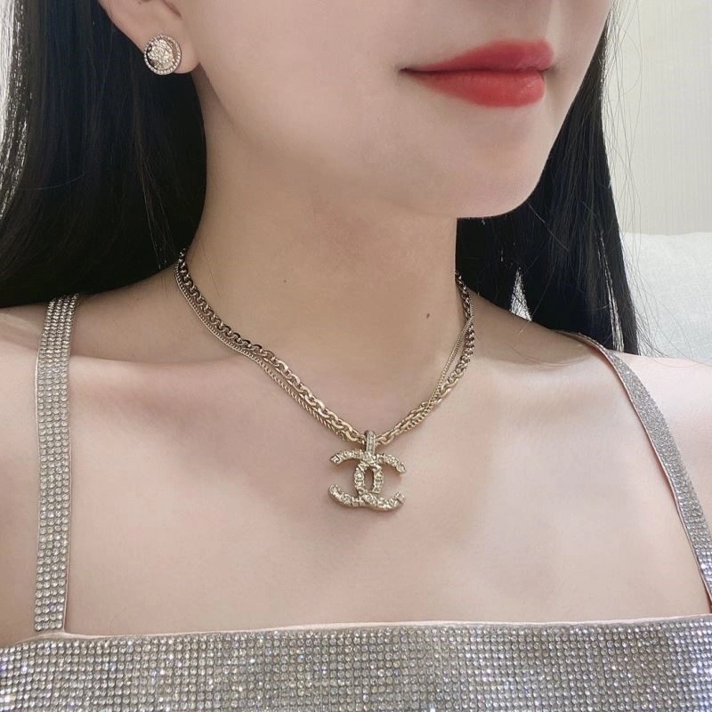 Legit Chanel Necklaces