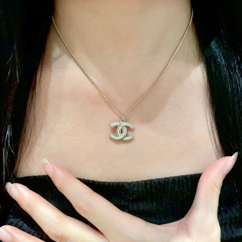 Value-priced Chanel Necklaces