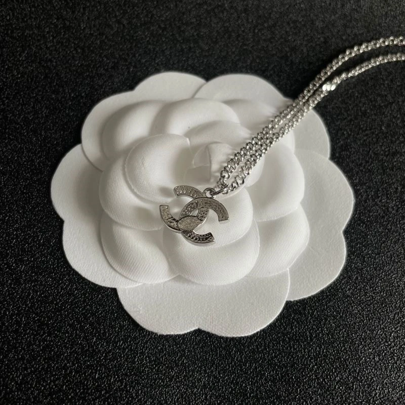 Value-priced Chanel Necklaces