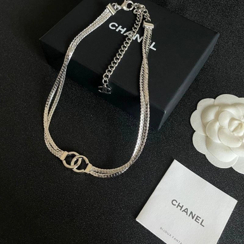 Inexpensive Chanel Necklaces
