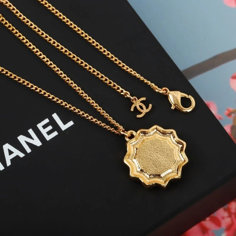 Perfect replica Chanel Necklaces