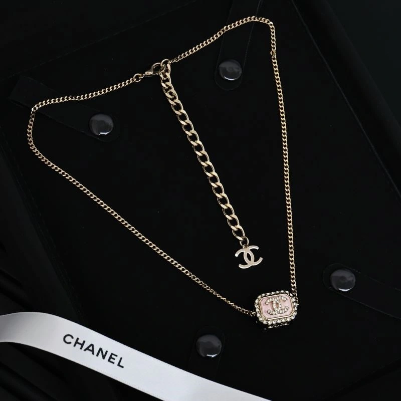 High accuracy Chanel Necklaces