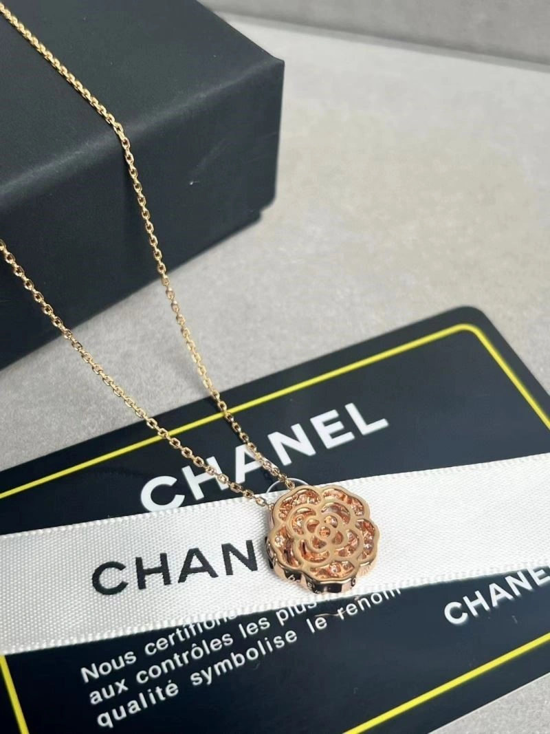 Low-cost Chanel Necklaces