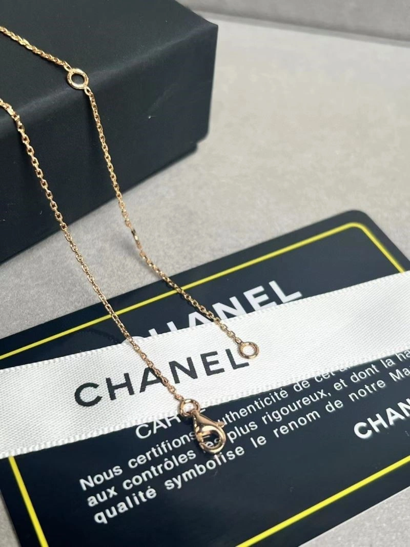 Low-cost Chanel Necklaces