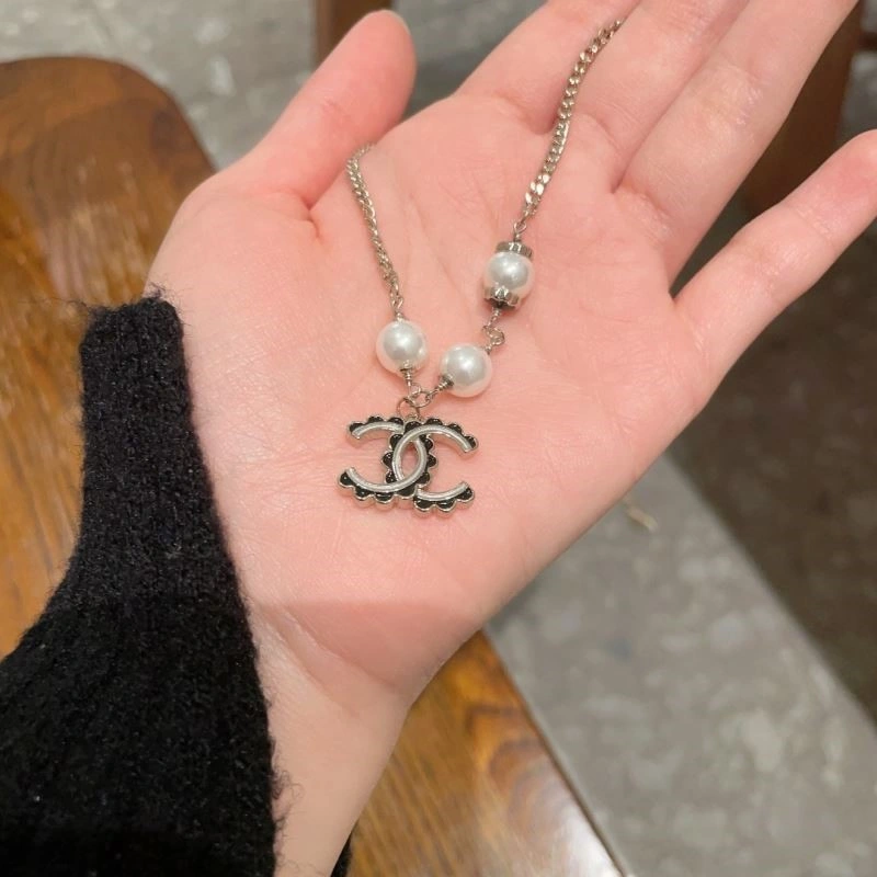 Original Chanel Necklaces