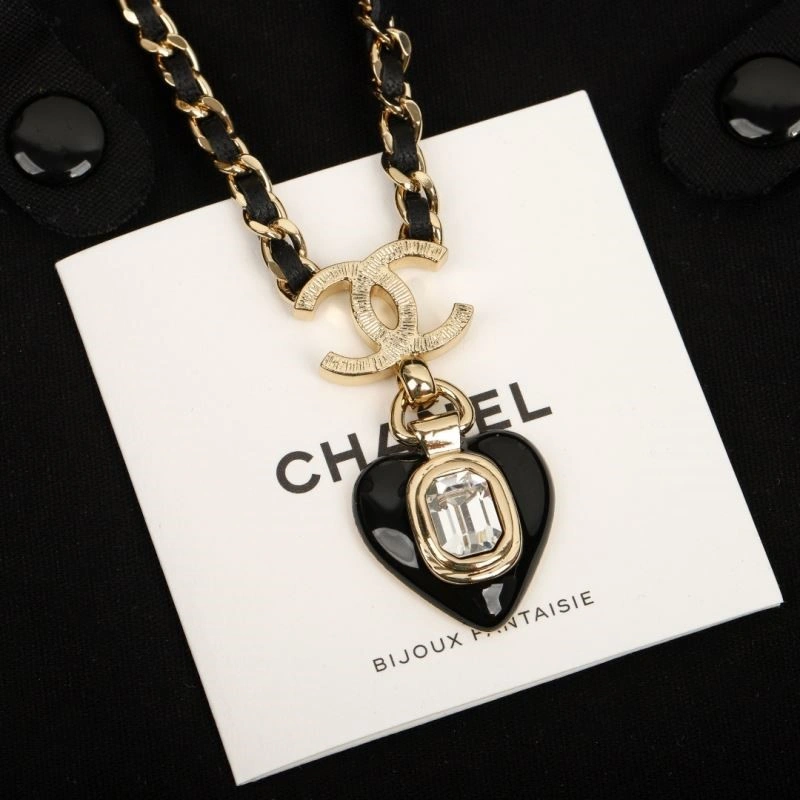 Original Chanel Necklaces