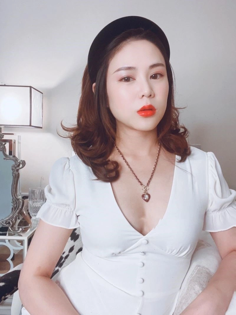Original Chanel Necklaces