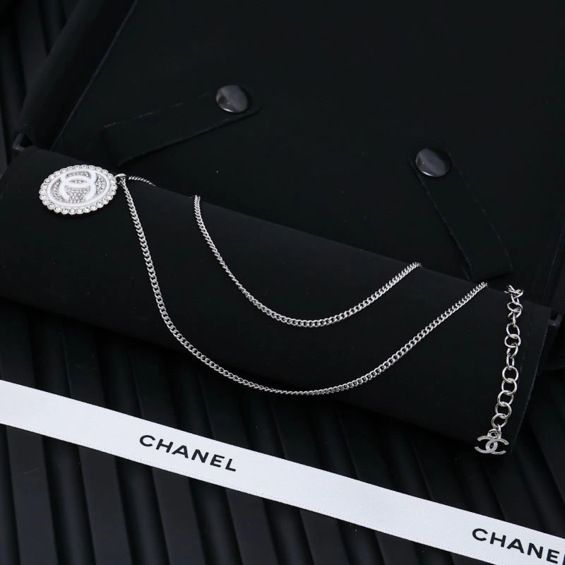 Accurate model Chanel Necklaces
