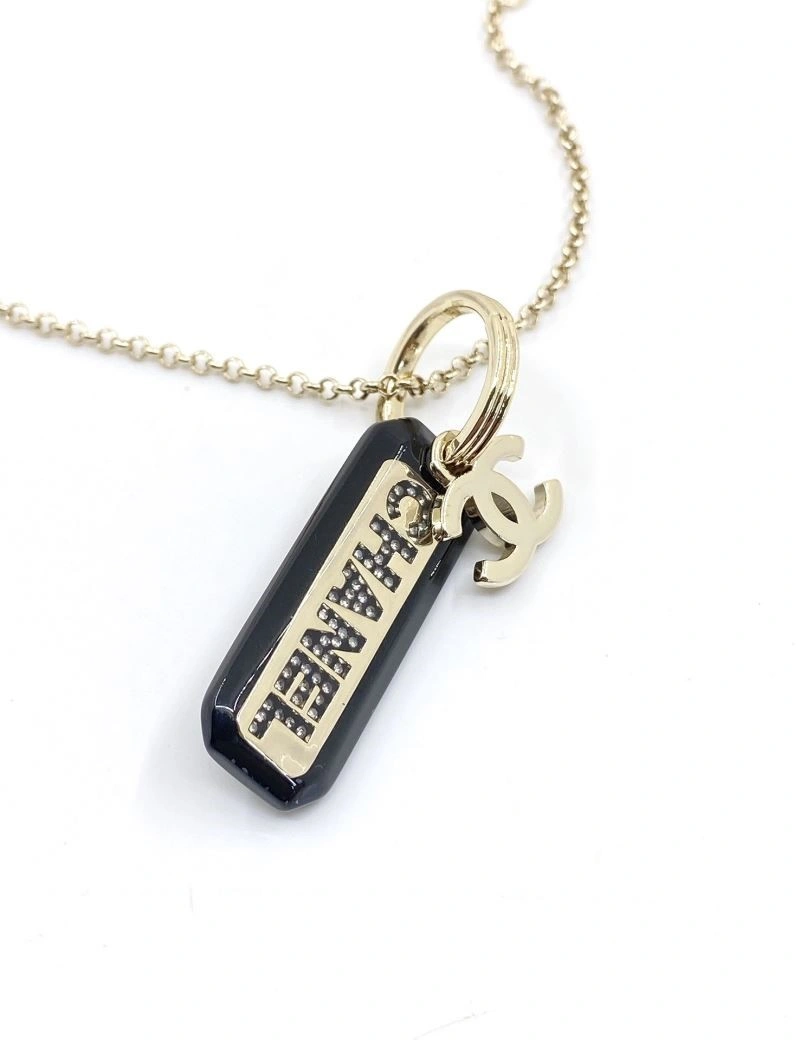 Cut-rate Chanel Necklaces
