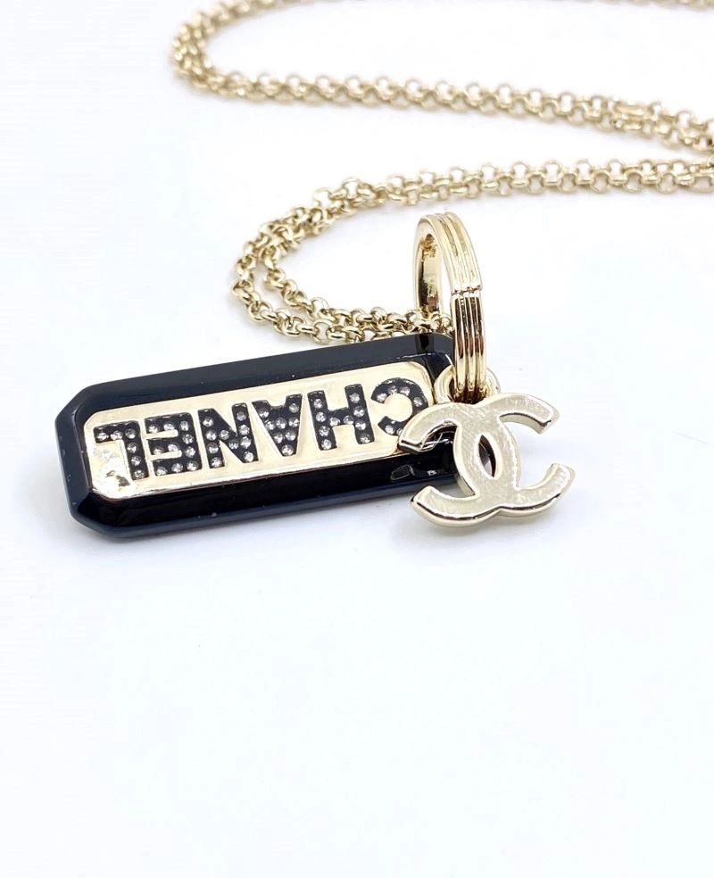 Cut-rate Chanel Necklaces