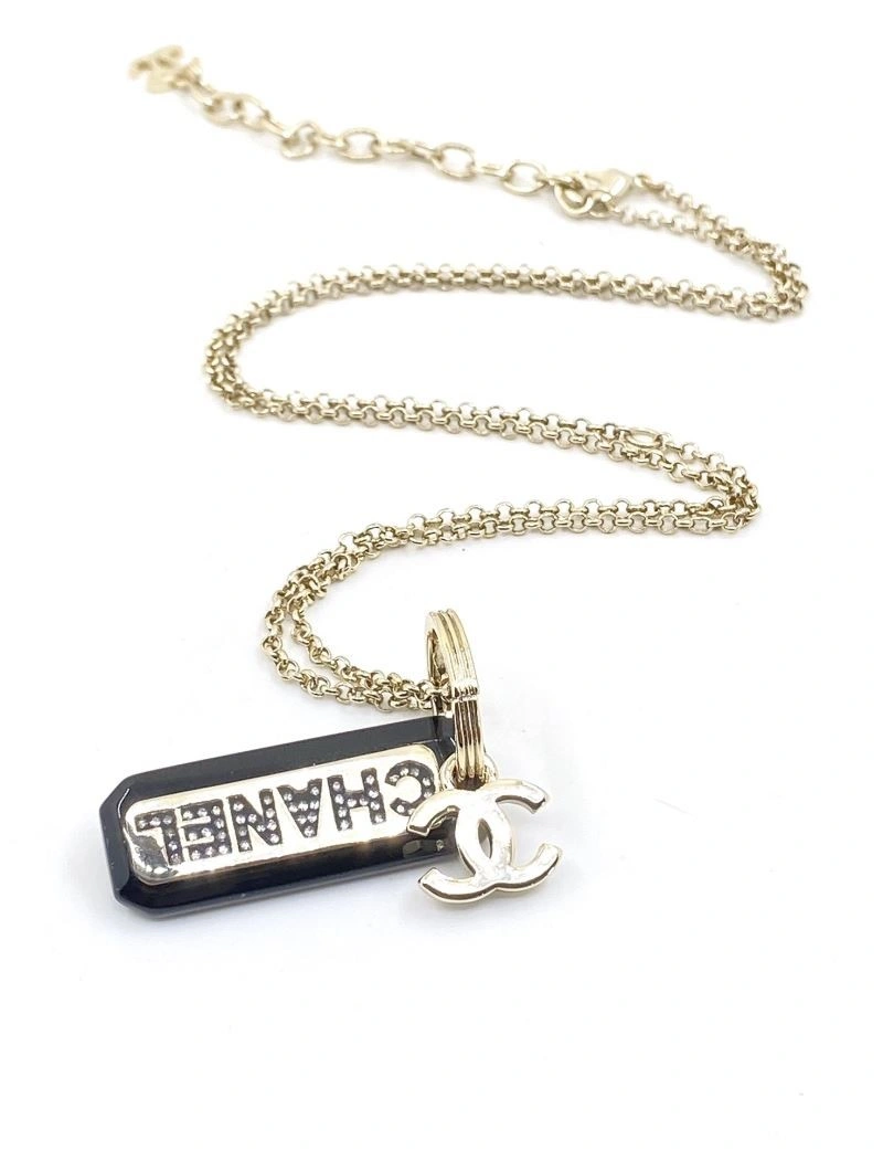 Cut-rate Chanel Necklaces