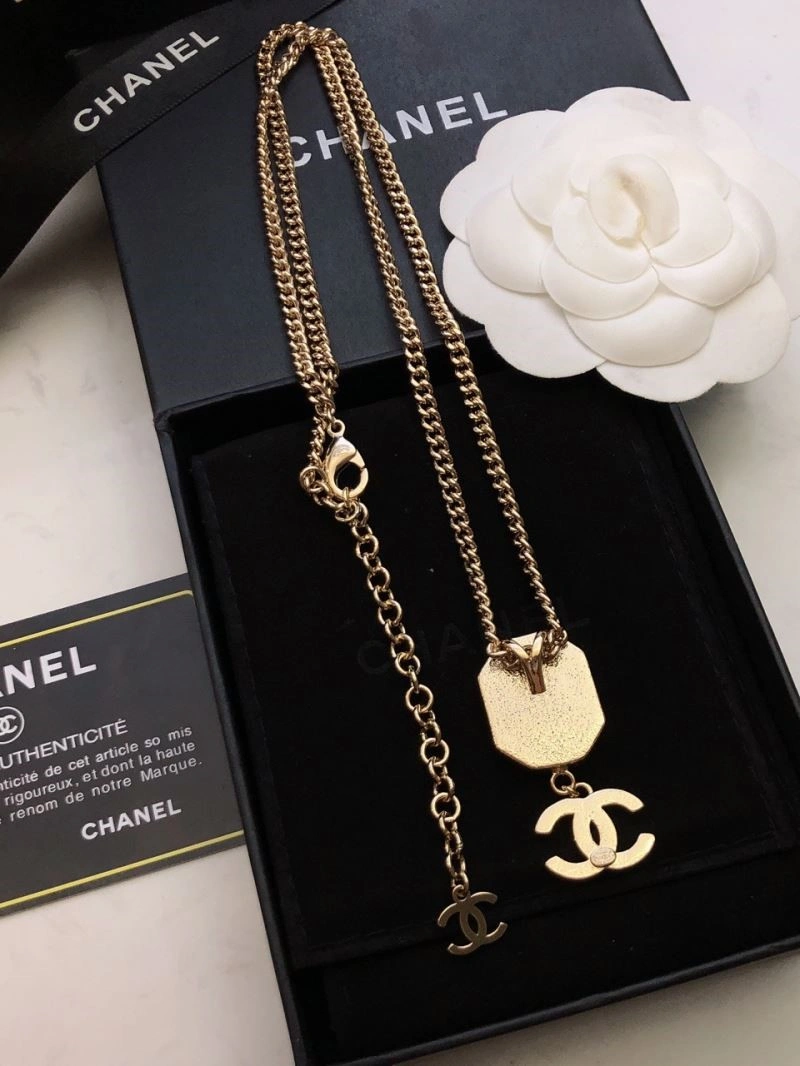 Indistinguishable Chanel Necklaces