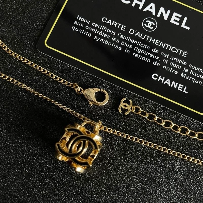 Low-cost Chanel Necklaces