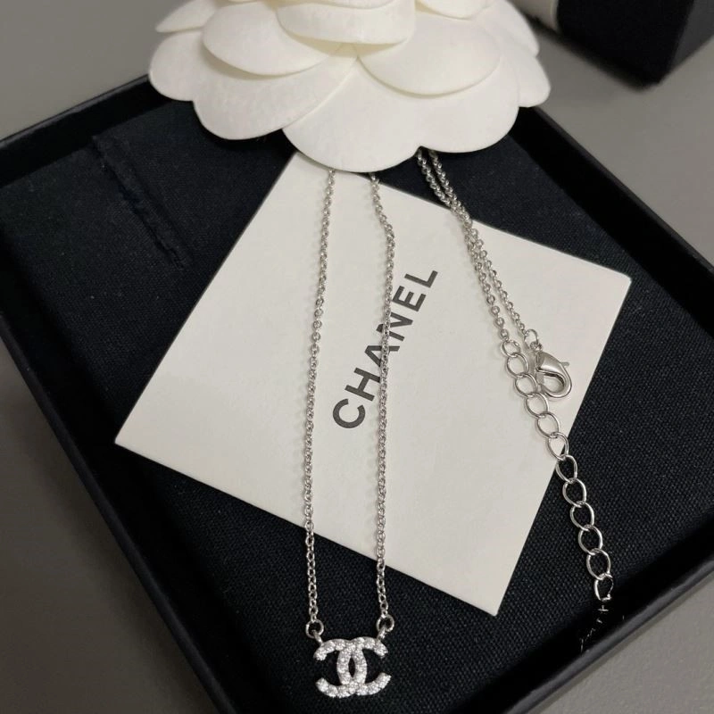 Original Chanel Necklaces