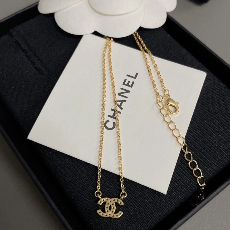 Original Chanel Necklaces