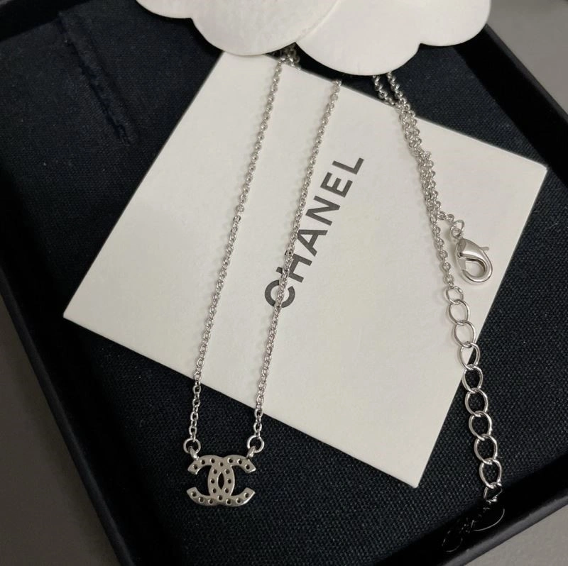 Original Chanel Necklaces