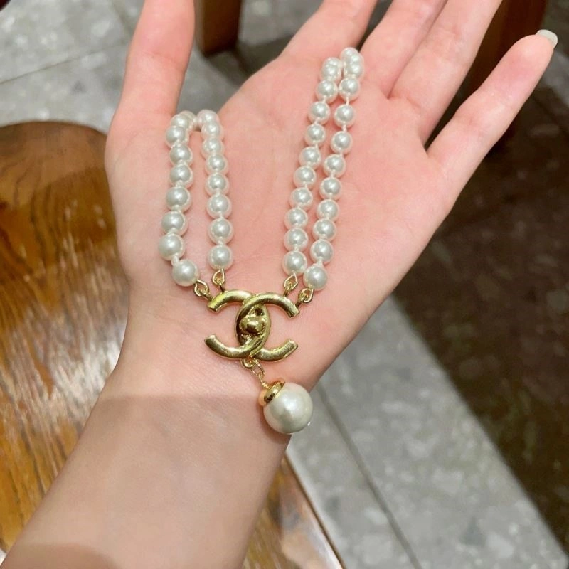 Exact replica Chanel Necklaces