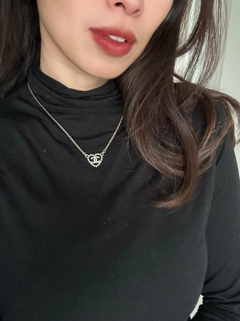 Top mirror Chanel Necklaces