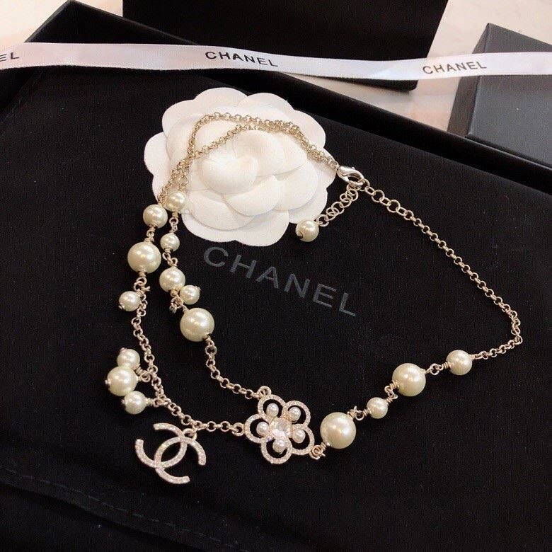 Low-cost Chanel Necklaces