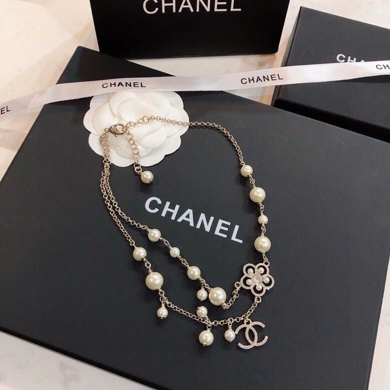 Low-cost Chanel Necklaces