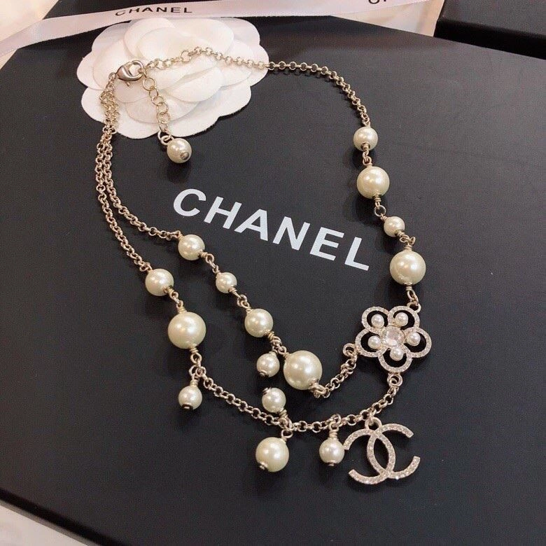 Low-cost Chanel Necklaces