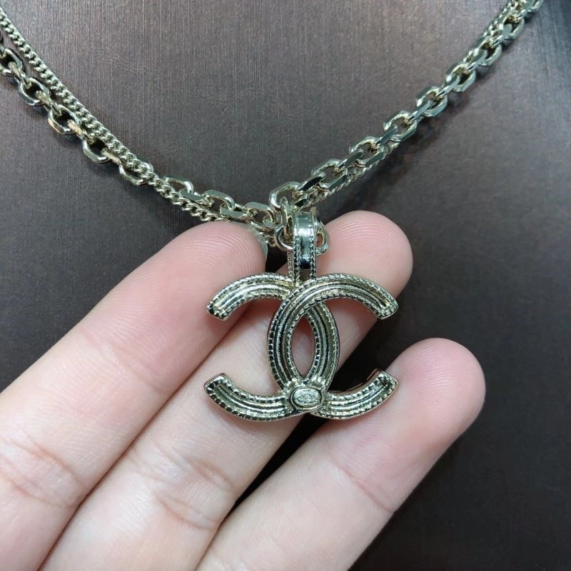 Brand-authenticated Chanel Necklaces