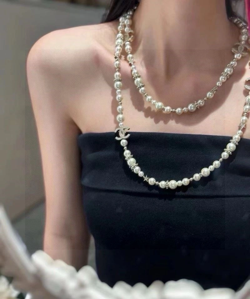 Top match Chanel Necklaces