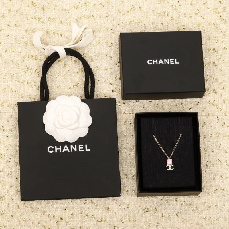 Chanel Necklaces