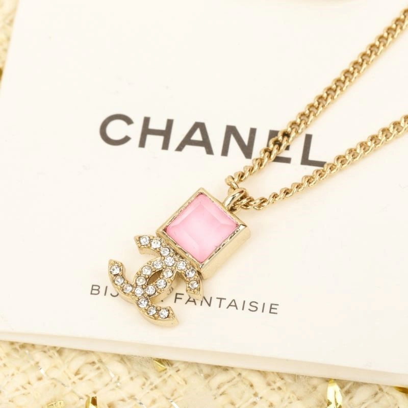 Precise copy Chanel Necklaces
