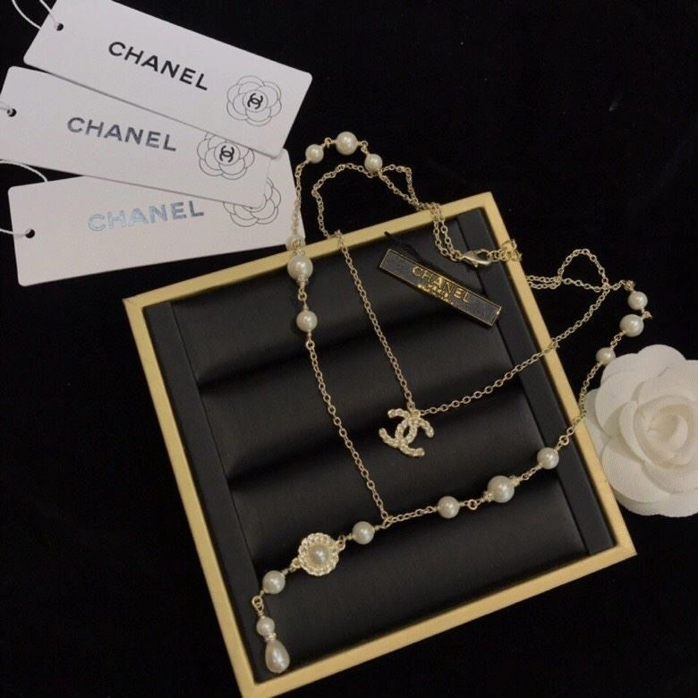 Discounted Chanel Necklaces