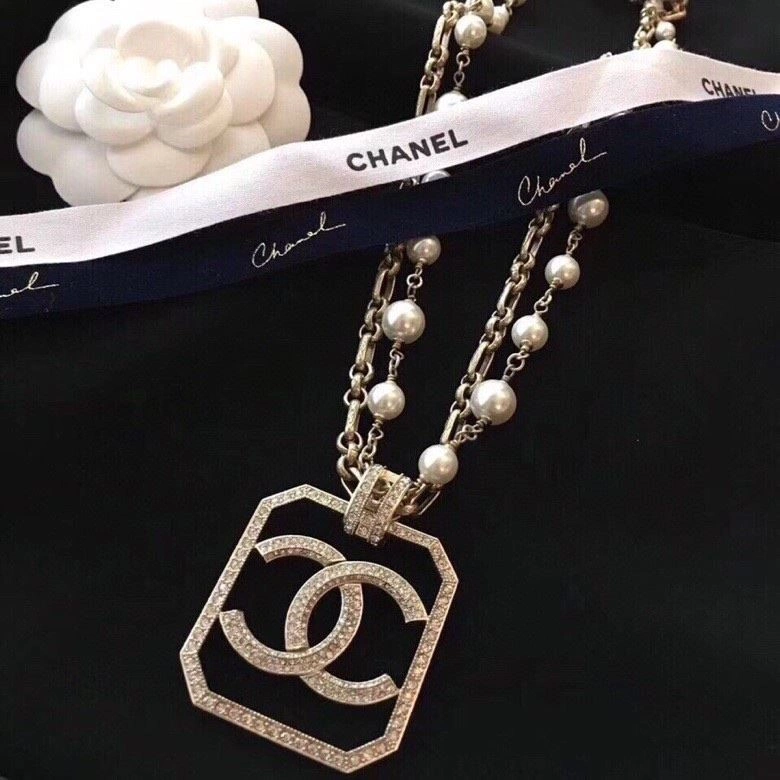 1:1 copy Chanel Necklaces