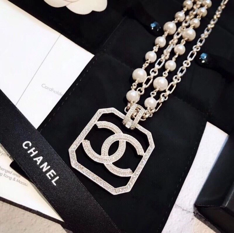 1:1 copy Chanel Necklaces