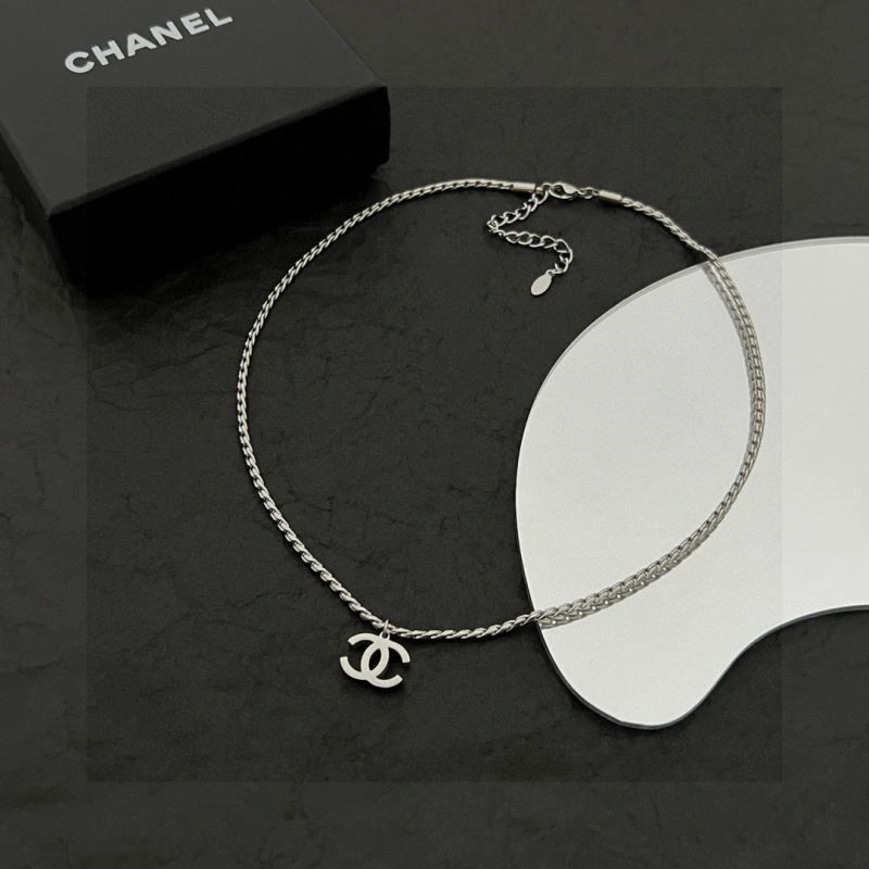 Brand-authenticated Chanel Necklaces