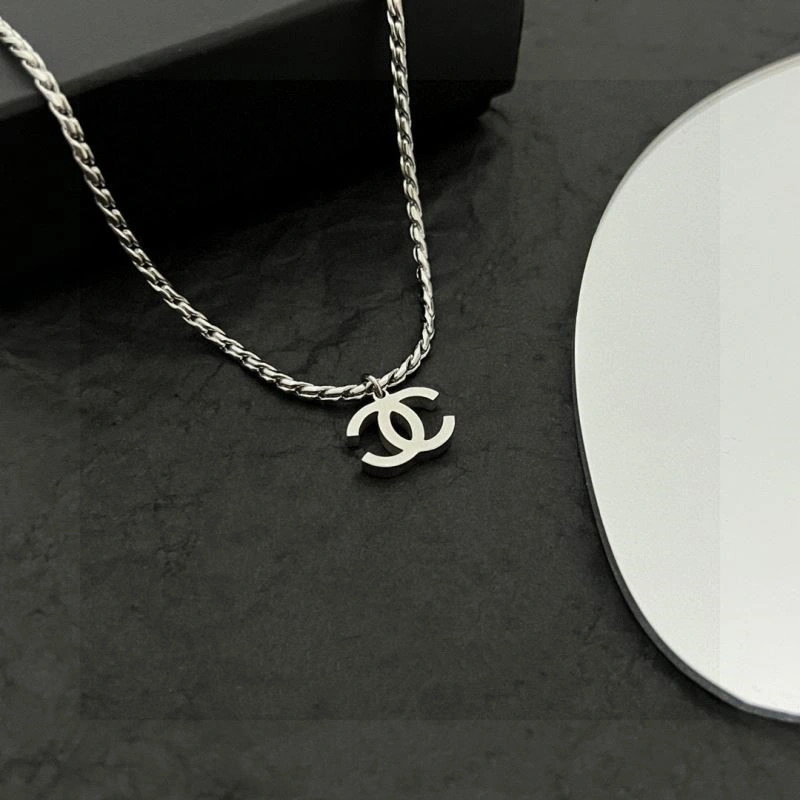 Brand-authenticated Chanel Necklaces