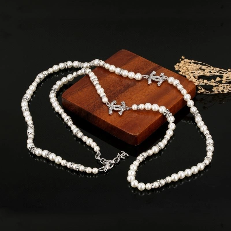 Cut-rate Chanel Necklaces