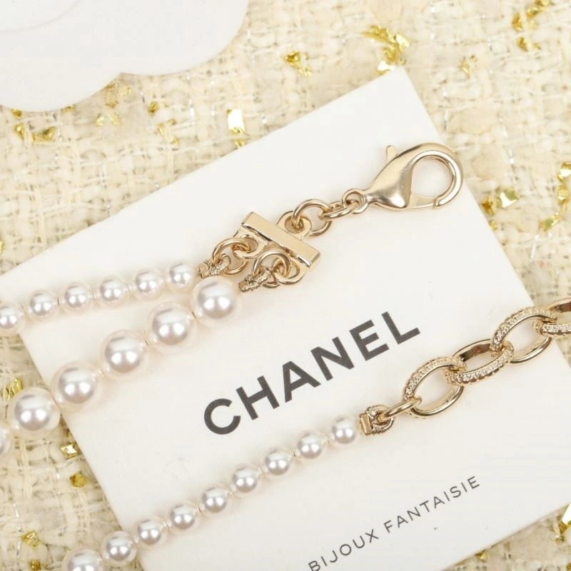 Bargain Chanel Necklaces