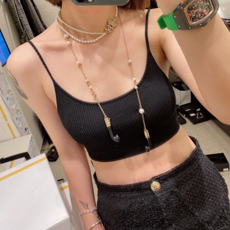 Bargain Chanel Necklaces
