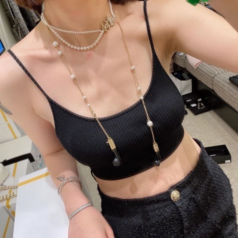 Bargain Chanel Necklaces