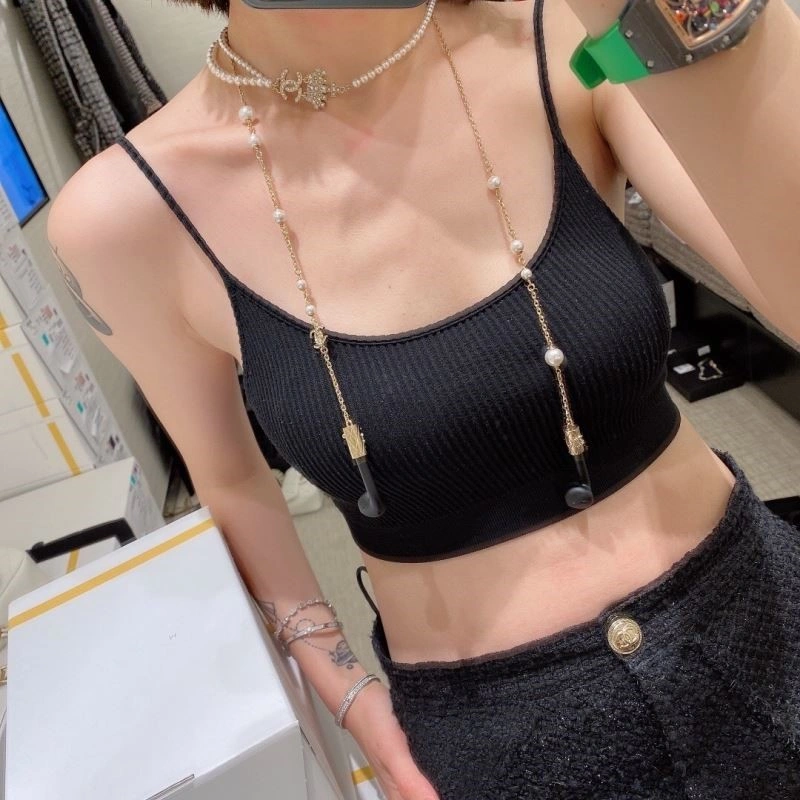 Bargain Chanel Necklaces