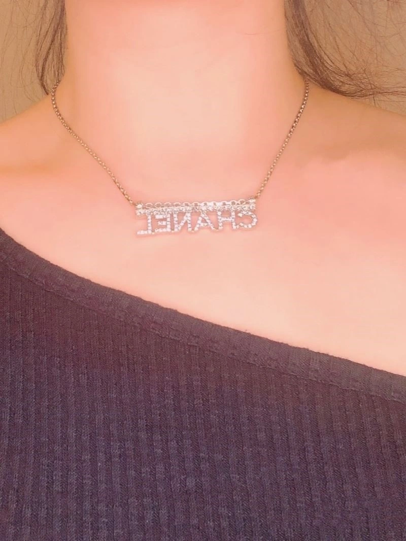 Bargain Chanel Necklaces