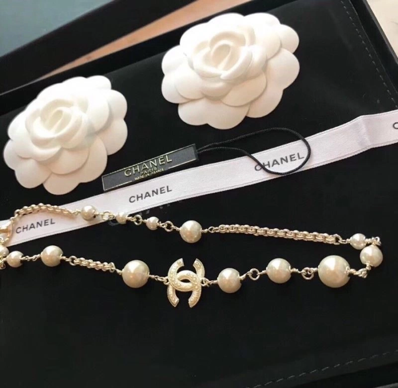 Top match Chanel Necklaces